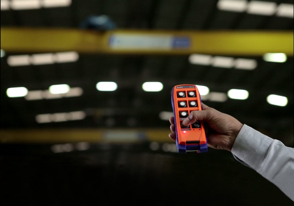 Crane Radio Remote Control | Cranedge